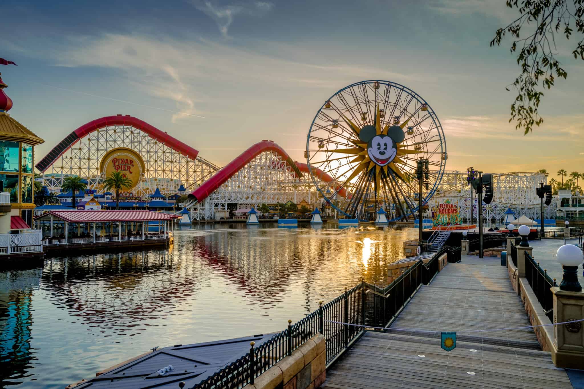 迪士尼樂園度假區區完整介紹—2座樂園、3家飯店、迪士尼市中心特區 | 遊迪士尼 Your Disney